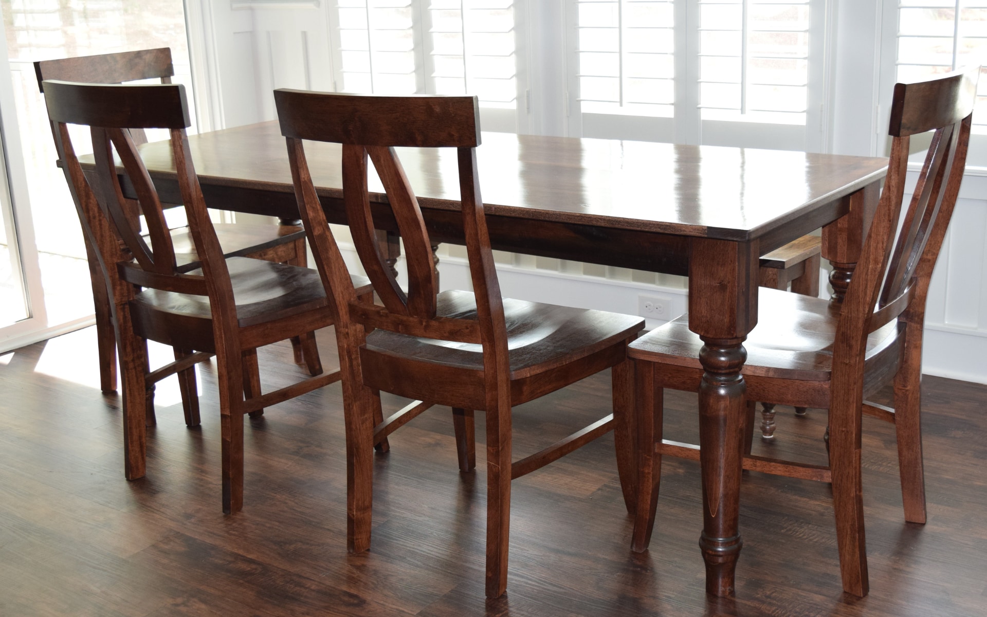 Damla Table - Makari Designs