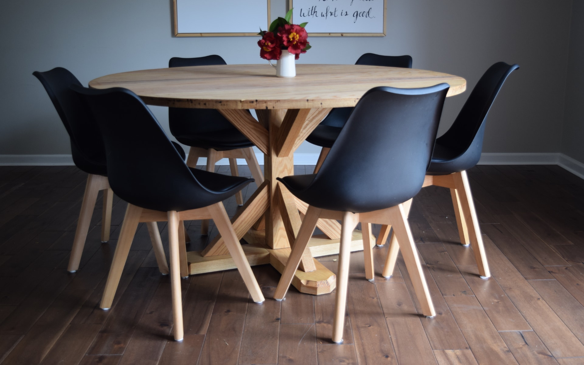 Hana Table - Makari Designs